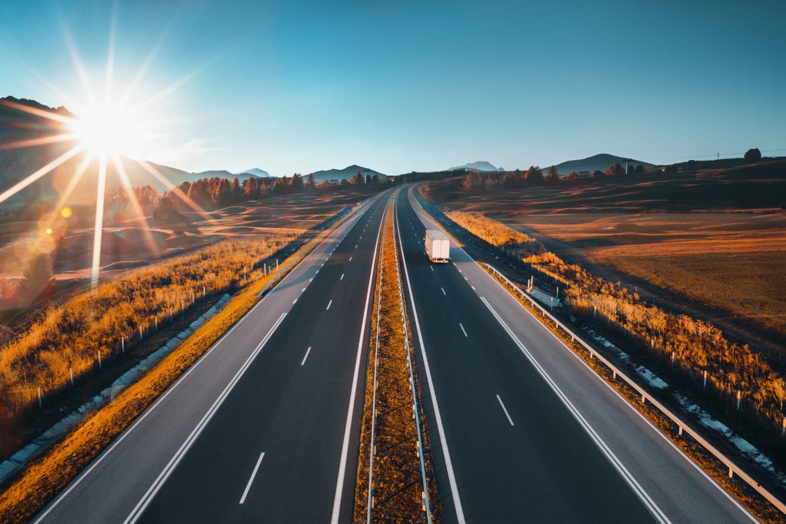 The Benefits of Working With a Freight Broker for Nationwide Shipping ...